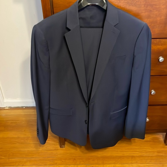 Express | Suits & Blazers | Mens Express Performance 2 Button Wool Suit ...